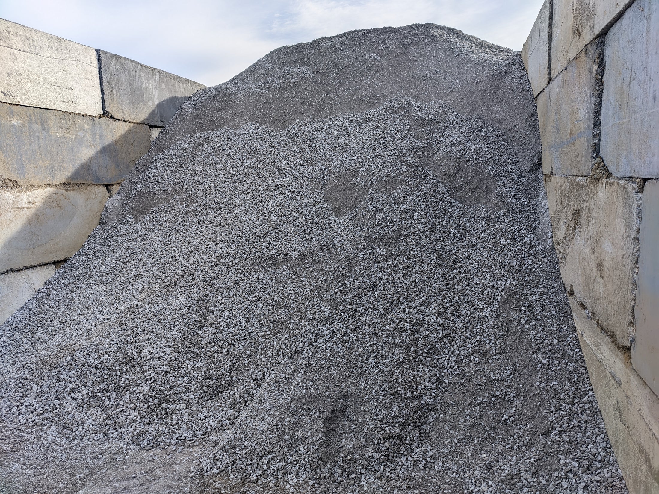 5/8" Minus Limestone Gravel – VISTA MATERIALS